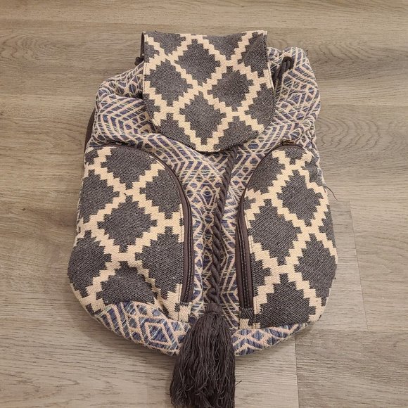 Mossimo Supply Co. | Bags | Mossimo Supply Co Target Southwest Aztec ...